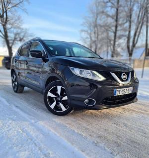 Black Nissan Qashqai 2016 in Taurage, with an engine capacity of 1.20 L and mileage of 127 thousand km for 8100 €, photo  on AUTOMOTO.COM.LV