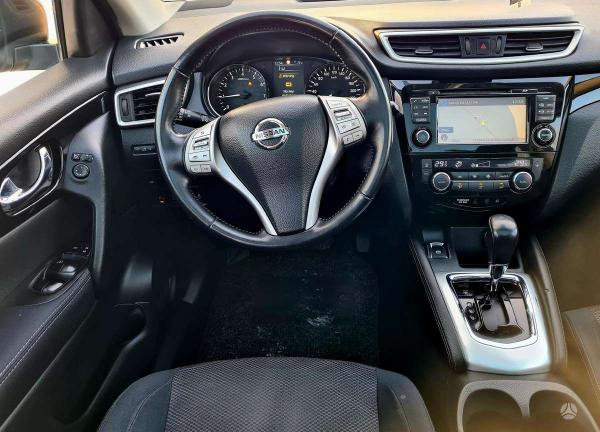 Melns Nissan Qashqai 2016 Tauragė, ar dzinēja tilpumu 1.20 L un nobraukumu 127 tūkst. km par 7700 €, foto 11 vietnē AUTOMOTO.COM.LV