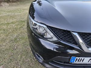 Melns Nissan Qashqai 2016 Mažeikiai, ar dzinēja tilpumu 1.60 L un nobraukumu 224 tūkst. km par 8900 €, foto 4 vietnē AUTOMOTO.COM.LV