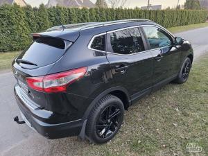 Melns Nissan Qashqai 2016 Mažeikiai, ar dzinēja tilpumu 1.60 L un nobraukumu 224 tūkst. km par 8900 €, foto 12 vietnē AUTOMOTO.COM.LV