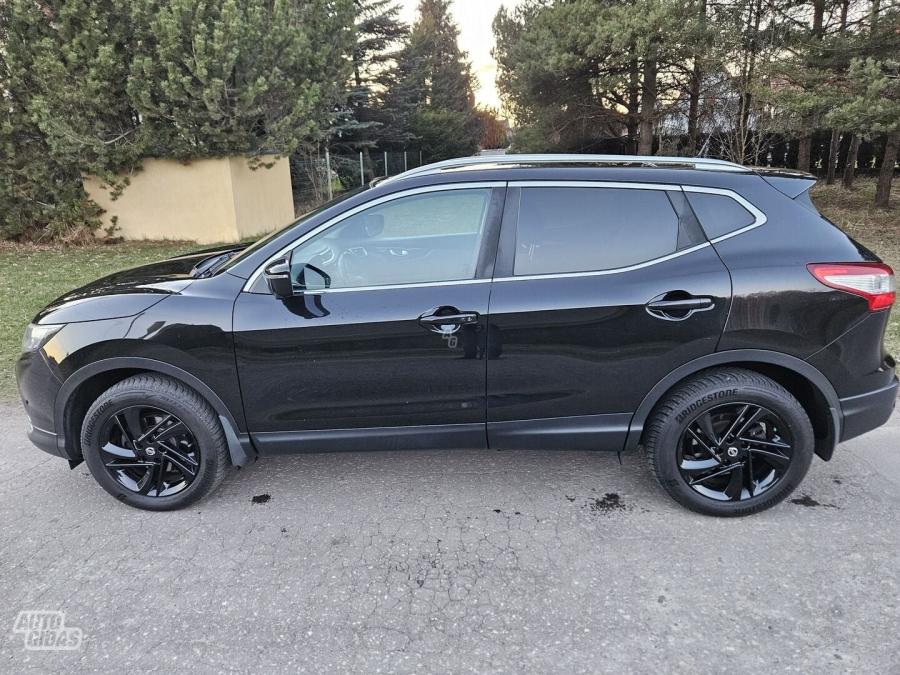 Melns Nissan Qashqai 2016 Mažeikiai, ar dzinēja tilpumu 1.60 L un nobraukumu 224 tūkst. km par 8900 €, foto 15 vietnē AUTOMOTO.COM.LV