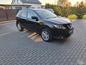 Melns Nissan Qashqai 2016 Viļņa, ar dzinēja tilpumu 1.60 L un nobraukumu 201 tūkst. km par 8900 €, foto  vietnē AUTOMOTO.COM.LV