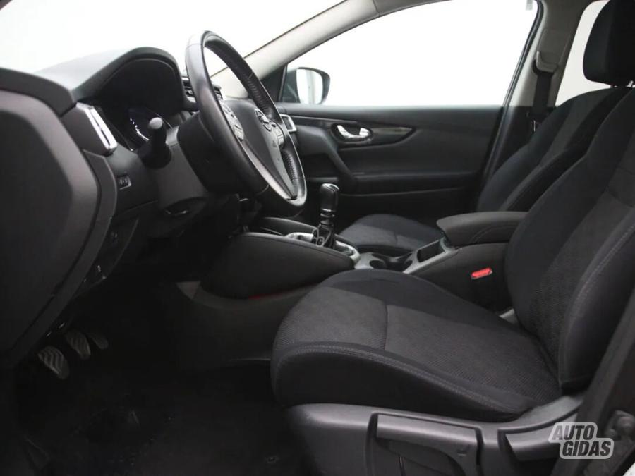 Melns Nissan Qashqai 2016 Viļņa, ar dzinēja tilpumu 1.20 L un nobraukumu 169 tūkst. km par 9999 €, foto 5 vietnē AUTOMOTO.COM.LV