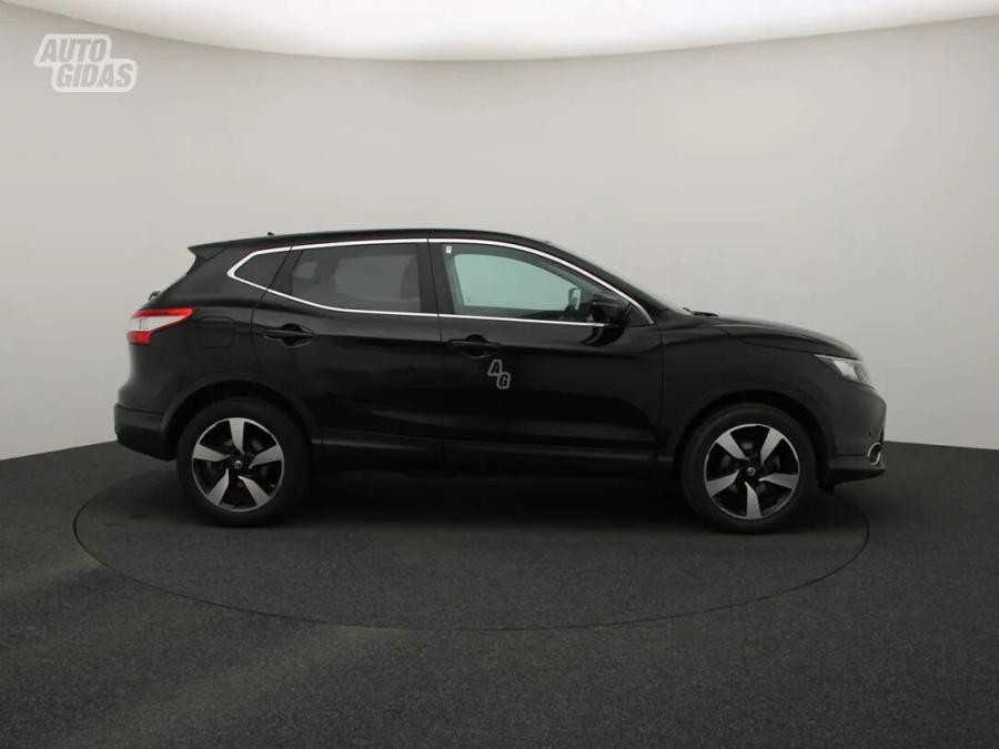 Melns Nissan Qashqai 2016 Viļņa, ar dzinēja tilpumu 1.20 L un nobraukumu 169 tūkst. km par 9999 €, foto 10 vietnē AUTOMOTO.COM.LV