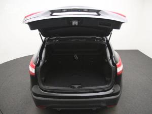 Melns Nissan Qashqai 2016 Viļņa, ar dzinēja tilpumu 1.20 L un nobraukumu 169 tūkst. km par 9999 €, foto 32 vietnē AUTOMOTO.COM.LV