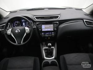 Melns Nissan Qashqai 2016 Viļņa, ar dzinēja tilpumu 1.20 L un nobraukumu 158 tūkst. km par 9799 €, foto 3 vietnē AUTOMOTO.COM.LV