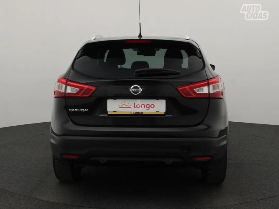 Melns Nissan Qashqai 2016 Viļņa, ar dzinēja tilpumu 1.20 L un nobraukumu 158 tūkst. km par 9799 €, foto 6 vietnē AUTOMOTO.COM.LV