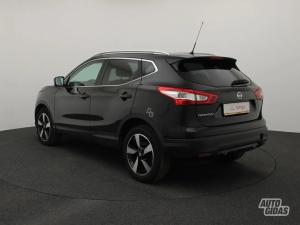 Melns Nissan Qashqai 2016 Viļņa, ar dzinēja tilpumu 1.20 L un nobraukumu 158 tūkst. km par 9799 €, foto 8 vietnē AUTOMOTO.COM.LV