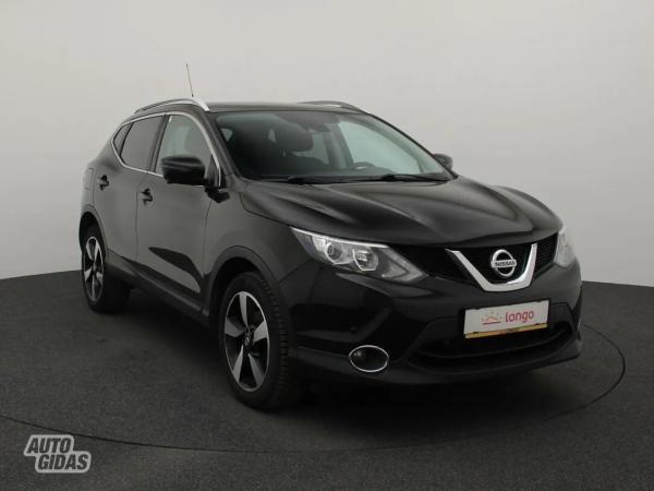 Black Nissan Qashqai 2016 in Vilnius, with an engine capacity of 1.20 L and mileage of 158 thousand km for 9799 €, photo 10 on AUTOMOTO.COM.LV