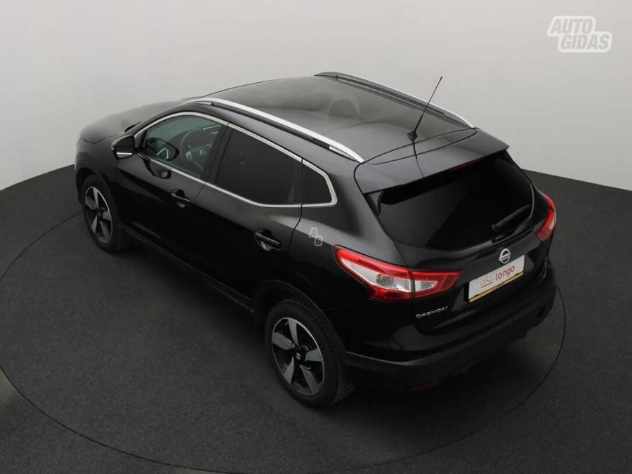 Melns Nissan Qashqai 2016 Viļņa, ar dzinēja tilpumu 1.20 L un nobraukumu 158 tūkst. km par 9799 €, foto 13 vietnē AUTOMOTO.COM.LV