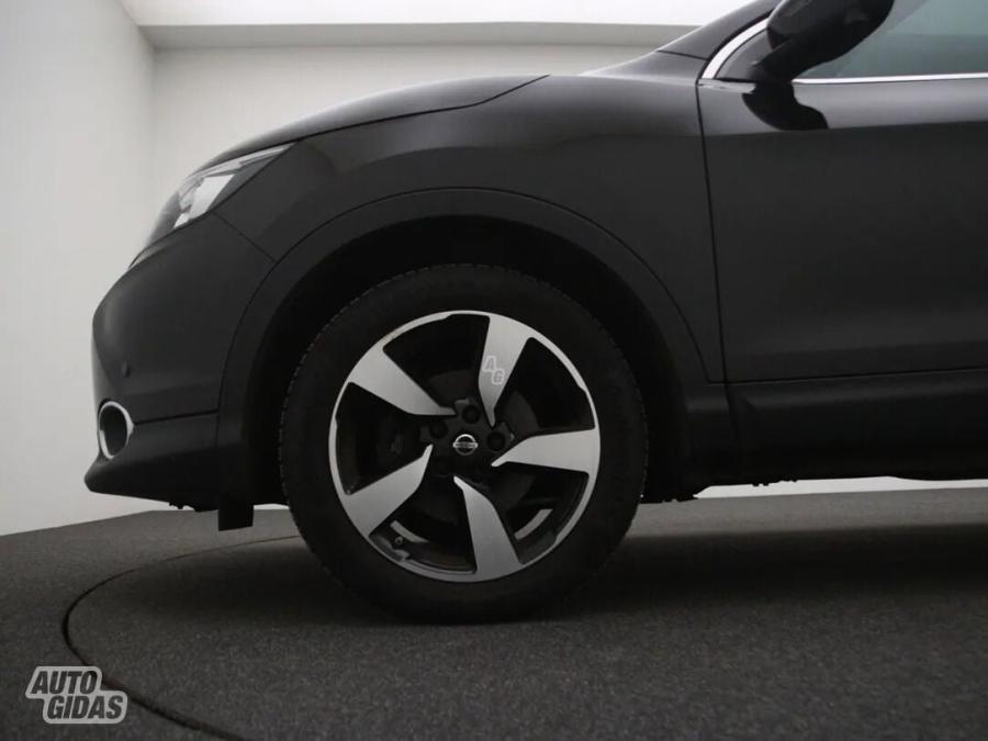Melns Nissan Qashqai 2016 Viļņa, ar dzinēja tilpumu 1.20 L un nobraukumu 158 tūkst. km par 9799 €, foto 29 vietnē AUTOMOTO.COM.LV