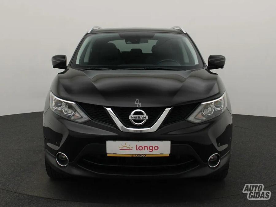 Black Nissan Qashqai 2016 in Vilnius, with an engine capacity of 1.20 L and mileage of 118 thousand km for 12299 €, photo 4 on AUTOMOTO.COM.LV