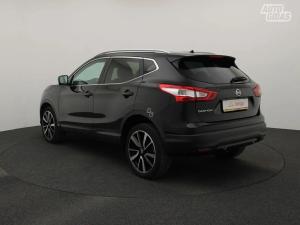 Black Nissan Qashqai 2016 in Vilnius, with an engine capacity of 1.20 L and mileage of 118 thousand km for 12299 €, photo 8 on AUTOMOTO.COM.LV