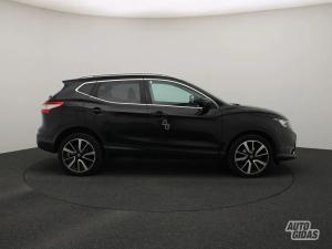 Black Nissan Qashqai 2016 in Vilnius, with an engine capacity of 1.20 L and mileage of 118 thousand km for 12299 €, photo 10 on AUTOMOTO.COM.LV