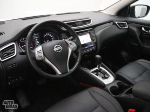 Black Nissan Qashqai 2016 in Vilnius, with an engine capacity of 1.20 L and mileage of 118 thousand km for 12299 €, photo 16 on AUTOMOTO.COM.LV