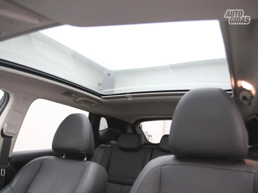Black Nissan Qashqai 2016 in Vilnius, with an engine capacity of 1.20 L and mileage of 118 thousand km for 12299 €, photo 34 on AUTOMOTO.COM.LV