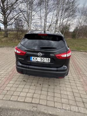 Melns Nissan Qashqai 2016 Rīga, ar dzinēja tilpumu 1.20 L un nobraukumu 93 tūkst. km par 11000 €, foto 4 vietnē AUTOMOTO.COM.LV
