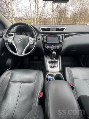 Melns Nissan Qashqai 2016 Rīga, ar dzinēja tilpumu 1.20 L un nobraukumu 93 tūkst. km par 11000 €, foto 7 vietnē AUTOMOTO.COM.LV