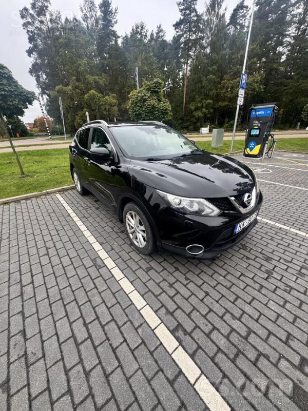 Nissan Qashqai 2016 RÄ«ga vietnÄ Melns Nissan Qashqai 2016 RÄ«ga, ar dzinÄja tilpumu 1.20 L un nobraukumu 98 tÅ«kst. km par 10700 ā¬, foto 1 vietnÄ AUTOMOTO.COM.LV