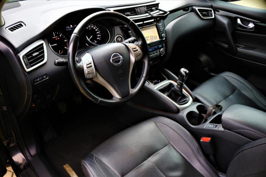 Melns Nissan Qashqai 2016 Rīga, ar dzinēja tilpumu 1.60 L un nobraukumu 172 tūkst. km par 9790 €, foto 11 vietnē AUTOMOTO.COM.LV