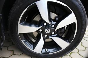 Melns Nissan Qashqai 2016 Rīga, ar dzinēja tilpumu 1.60 L un nobraukumu 172 tūkst. km par 9790 €, foto 16 vietnē AUTOMOTO.COM.LV