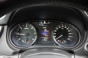 Melns Nissan Qashqai 2016 Rīga, ar dzinēja tilpumu 1.60 L un nobraukumu 172 tūkst. km par 9790 €, foto 17 vietnē AUTOMOTO.COM.LV