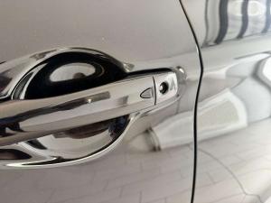 Black Nissan Qashqai 2016 in Siauliai, with an engine capacity of 1.20 L and mileage of 74 thousand km for 10300 €, photo 8 on AUTOMOTO.COM.LV