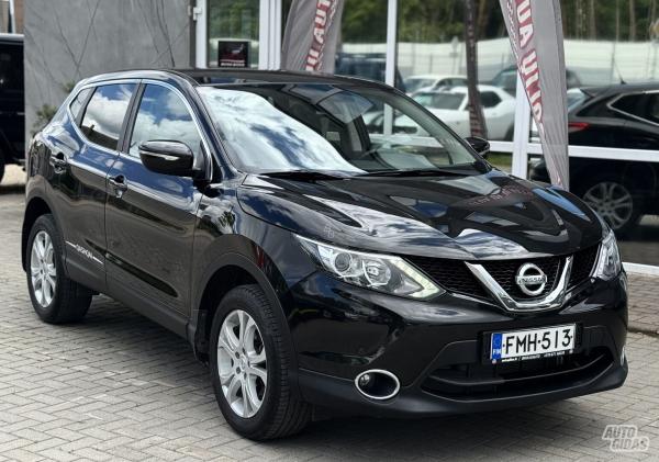 Black Nissan Qashqai 2016 in Radviliskis, with an engine capacity of 1.20 L and mileage of 137 thousand km for 7950 €, photo 6 on AUTOMOTO.COM.LV