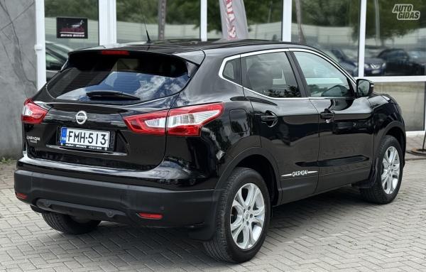Black Nissan Qashqai 2016 in Radviliskis, with an engine capacity of 1.20 L and mileage of 137 thousand km for 7950 €, photo 9 on AUTOMOTO.COM.LV