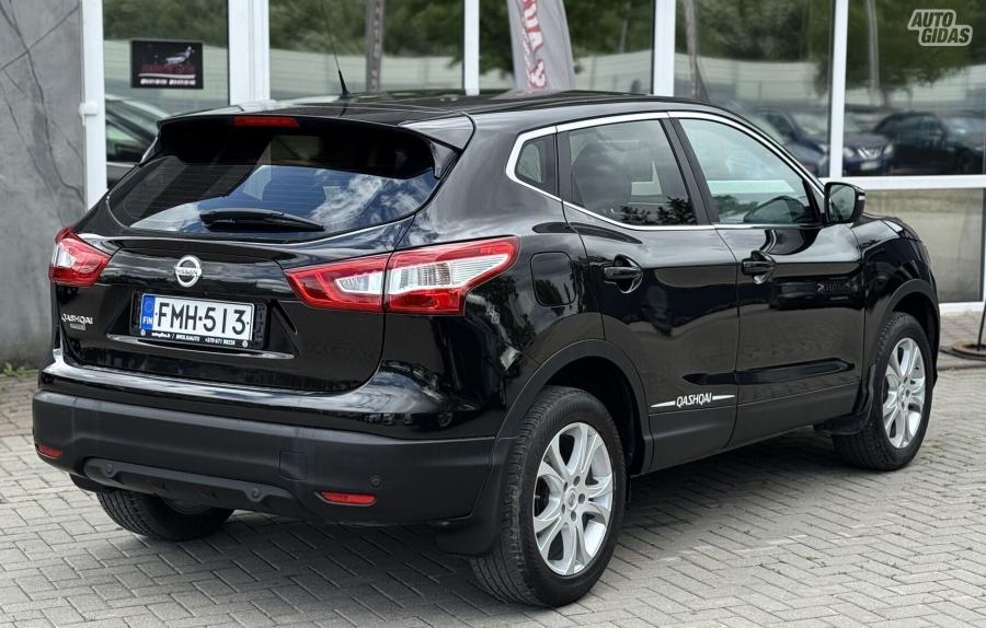 Melns Nissan Qashqai 2016 Radviliškis, ar dzinēja tilpumu 1.20 L un nobraukumu 137 tūkst. km par 7950 €, foto 10 vietnē AUTOMOTO.COM.LV