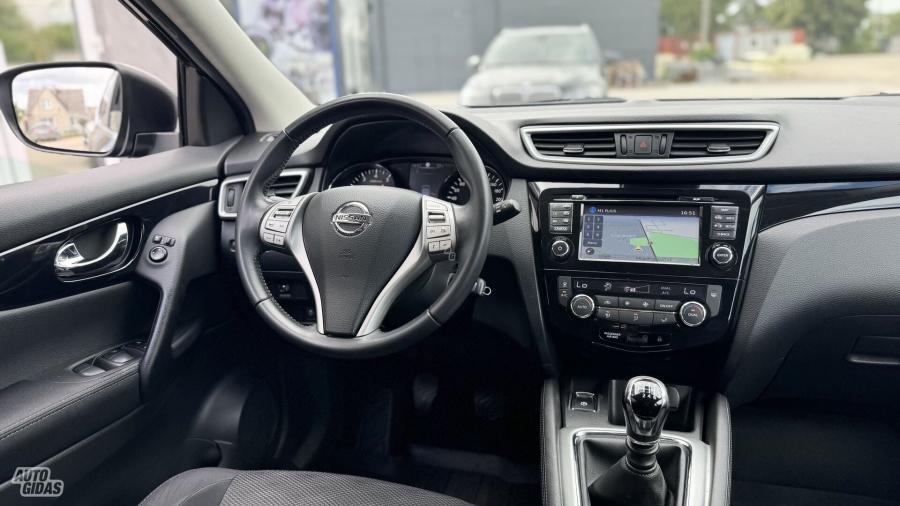 Melns Nissan Qashqai 2016 Radviliškis, ar dzinēja tilpumu 1.20 L un nobraukumu 137 tūkst. km par 7950 €, foto 14 vietnē AUTOMOTO.COM.LV