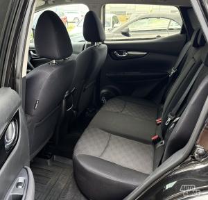 Melns Nissan Qashqai 2016 Radviliškis, ar dzinēja tilpumu 1.20 L un nobraukumu 137 tūkst. km par 7950 €, foto 28 vietnē AUTOMOTO.COM.LV