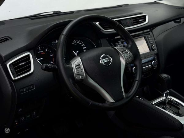 Melns Nissan Qashqai 2016 Viļņa, ar dzinēja tilpumu 1.60 L un nobraukumu 136 tūkst. km par 10200 €, foto 9 vietnē AUTOMOTO.COM.LV