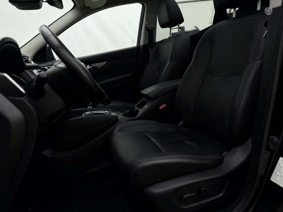 Melns Nissan Qashqai 2016 Viļņa, ar dzinēja tilpumu 1.60 L un nobraukumu 136 tūkst. km par 10200 €, foto 11 vietnē AUTOMOTO.COM.LV