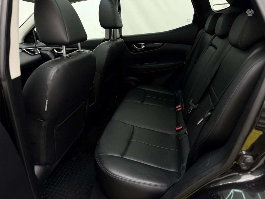 Melns Nissan Qashqai 2016 Viļņa, ar dzinēja tilpumu 1.60 L un nobraukumu 136 tūkst. km par 10200 €, foto 12 vietnē AUTOMOTO.COM.LV