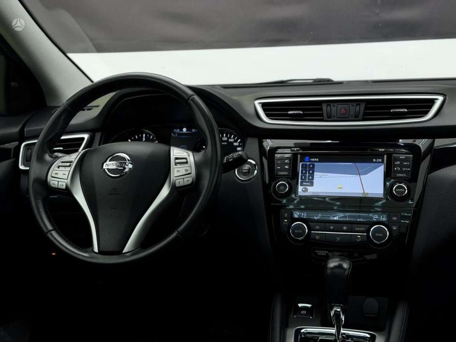 Melns Nissan Qashqai 2016 Viļņa, ar dzinēja tilpumu 1.60 L un nobraukumu 136 tūkst. km par 10200 €, foto 17 vietnē AUTOMOTO.COM.LV