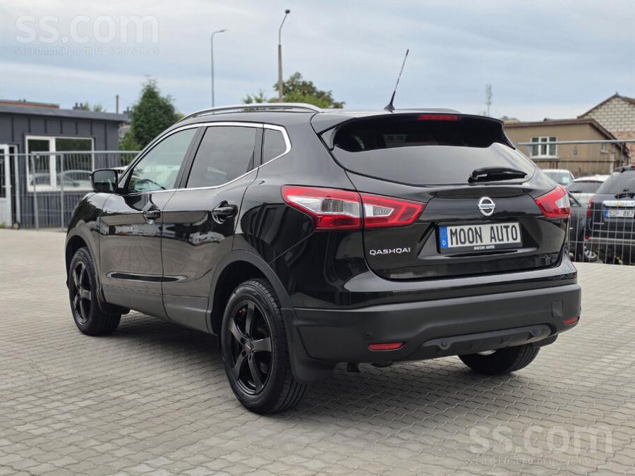 Melns Nissan Qashqai 2016 Liepāja, ar dzinēja tilpumu 1.20 L un nobraukumu 82 tūkst. km par 8500 €, foto 9 vietnē AUTOMOTO.COM.LV