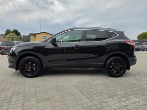 Melns Nissan Qashqai 2016 Liepāja, ar dzinēja tilpumu 1.20 L un nobraukumu 82 tūkst. km par 8500 €, foto 10 vietnē AUTOMOTO.COM.LV
