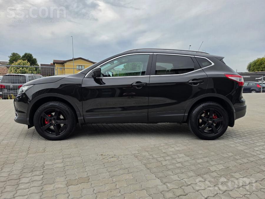 Melns Nissan Qashqai 2016 Liepāja, ar dzinēja tilpumu 1.20 L un nobraukumu 82 tūkst. km par 8500 €, foto 10 vietnē AUTOMOTO.COM.LV
