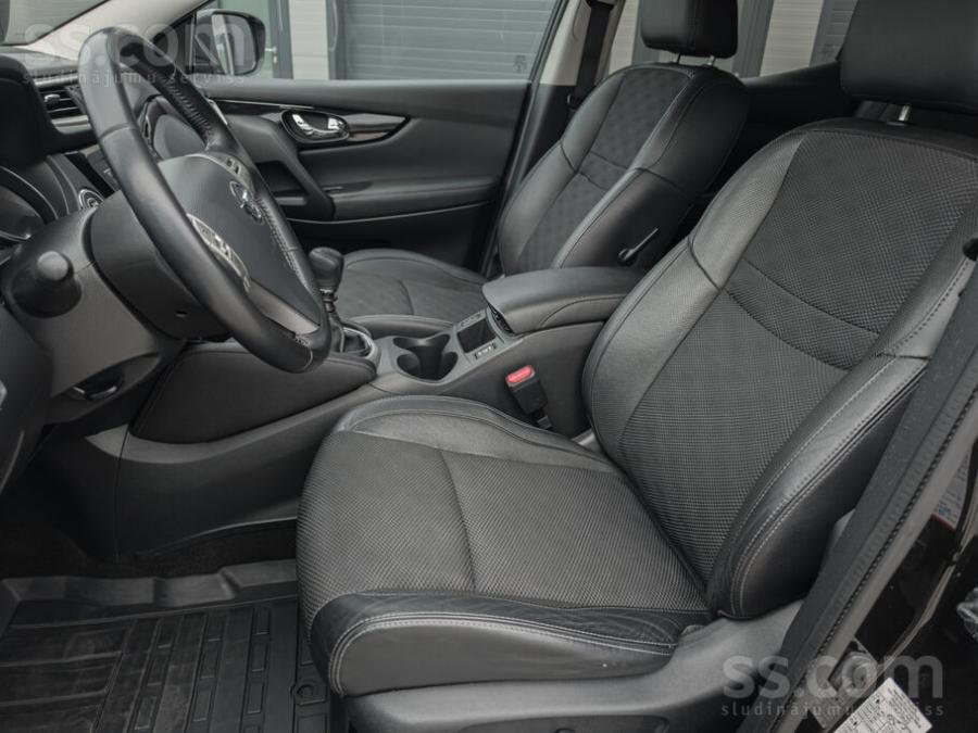 Melns Nissan Qashqai 2016 Liepāja, ar dzinēja tilpumu 1.20 L un nobraukumu 82 tūkst. km par 8500 €, foto 11 vietnē AUTOMOTO.COM.LV