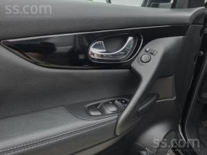 Melns Nissan Qashqai 2016 Liepāja, ar dzinēja tilpumu 1.20 L un nobraukumu 82 tūkst. km par 8500 €, foto 17 vietnē AUTOMOTO.COM.LV