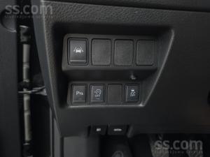 Melns Nissan Qashqai 2016 Liepāja, ar dzinēja tilpumu 1.20 L un nobraukumu 82 tūkst. km par 8500 €, foto 22 vietnē AUTOMOTO.COM.LV