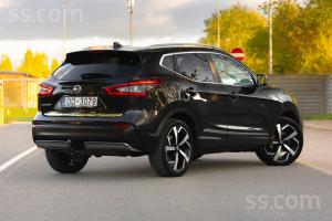 Melns Nissan Qashqai 2017 Jelgava, ar dzinēja tilpumu 1.20 L un nobraukumu 0 tūkst. km par 5900 €, foto 4 vietnē AUTOMOTO.COM.LV