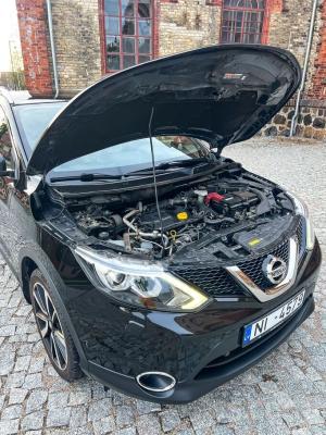 Melns Nissan Qashqai 2017 Rīga, ar dzinēja tilpumu 1.60 L un nobraukumu 181 tūkst. km par 9600 €, foto 6 vietnē AUTOMOTO.COM.LV