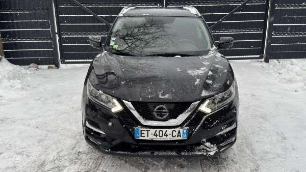 Melns Nissan Qashqai 2017 Jonava, ar dzinēja tilpumu 1.46 L un nobraukumu 148 tūkst. km par 7999 €, foto 2 vietnē AUTOMOTO.COM.LV