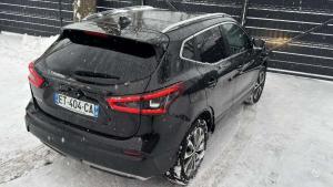 Black Nissan Qashqai 2017 in Jonava, with an engine capacity of 1.46 L and mileage of 148 thousand km for 7999 €, photo 7 on AUTOMOTO.COM.LV