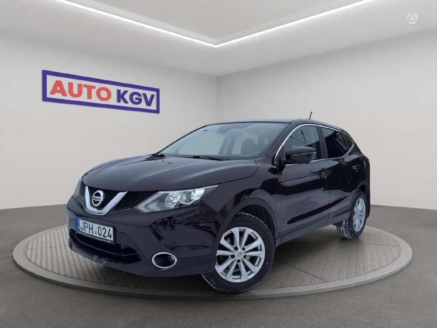 Black Nissan Qashqai 2017 in Kaunas, with an engine capacity of 1.20 L and mileage of 121 thousand km for 9499 €, photo 1 on AUTOMOTO.COM.LV