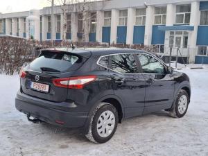 Black Nissan Qashqai 2017 in Vilnius, with an engine capacity of 1.20 L and mileage of 132 thousand km for 7300 €, photo 12 on AUTOMOTO.COM.LV