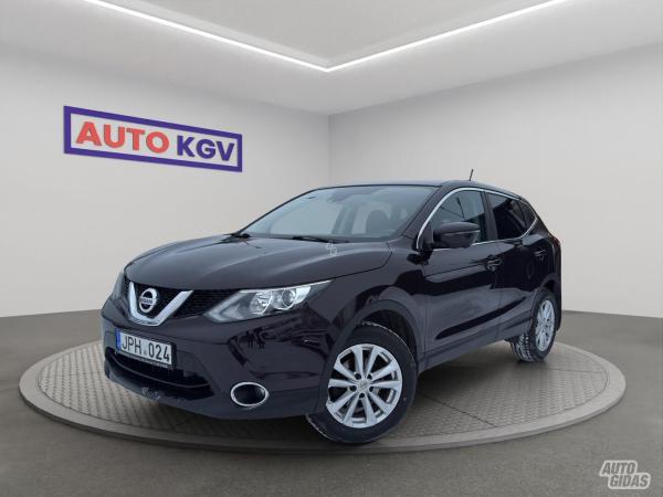 Black Nissan Qashqai 2017 in Vilnius, with an engine capacity of 1.20 L and mileage of 121 thousand km for 9499 €, photo 1 on AUTOMOTO.COM.LV