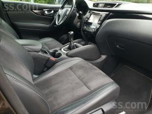 Melns Nissan Qashqai 2017 Rīga, ar dzinēja tilpumu 1.20 L un nobraukumu 0 tūkst. km par 8990 €, foto 14 vietnē AUTOMOTO.COM.LV